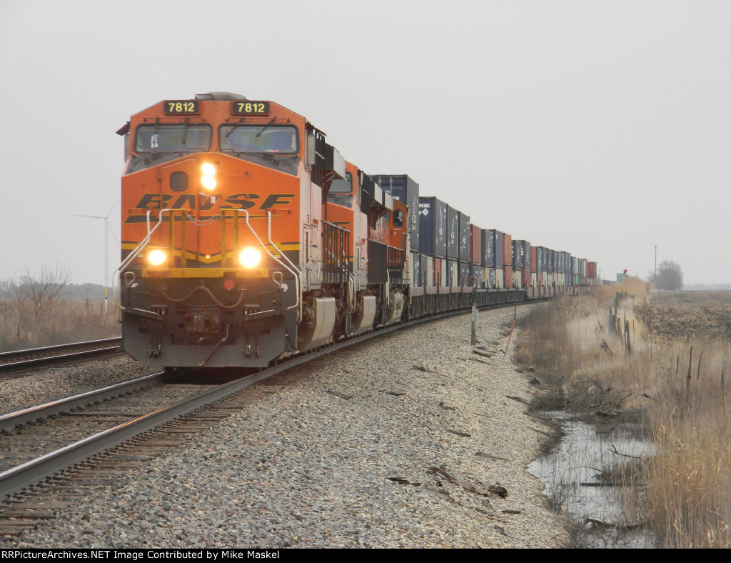 BNSF 7812